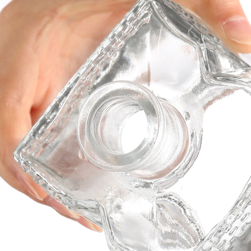 J108-750ml gin bottles-Hua'an traffic